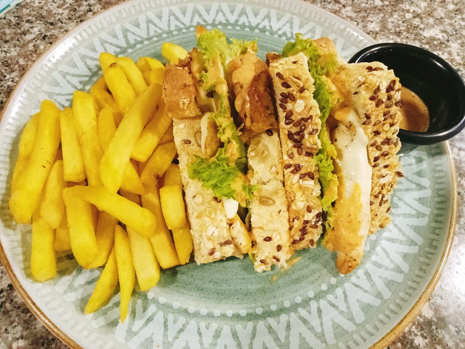 SANDWICH DE POLLO - Hotel Isabella Tayrona